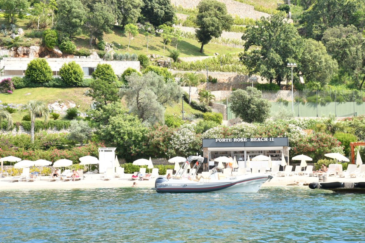 Blue Cave & Swimming Full-Day Boat Trip